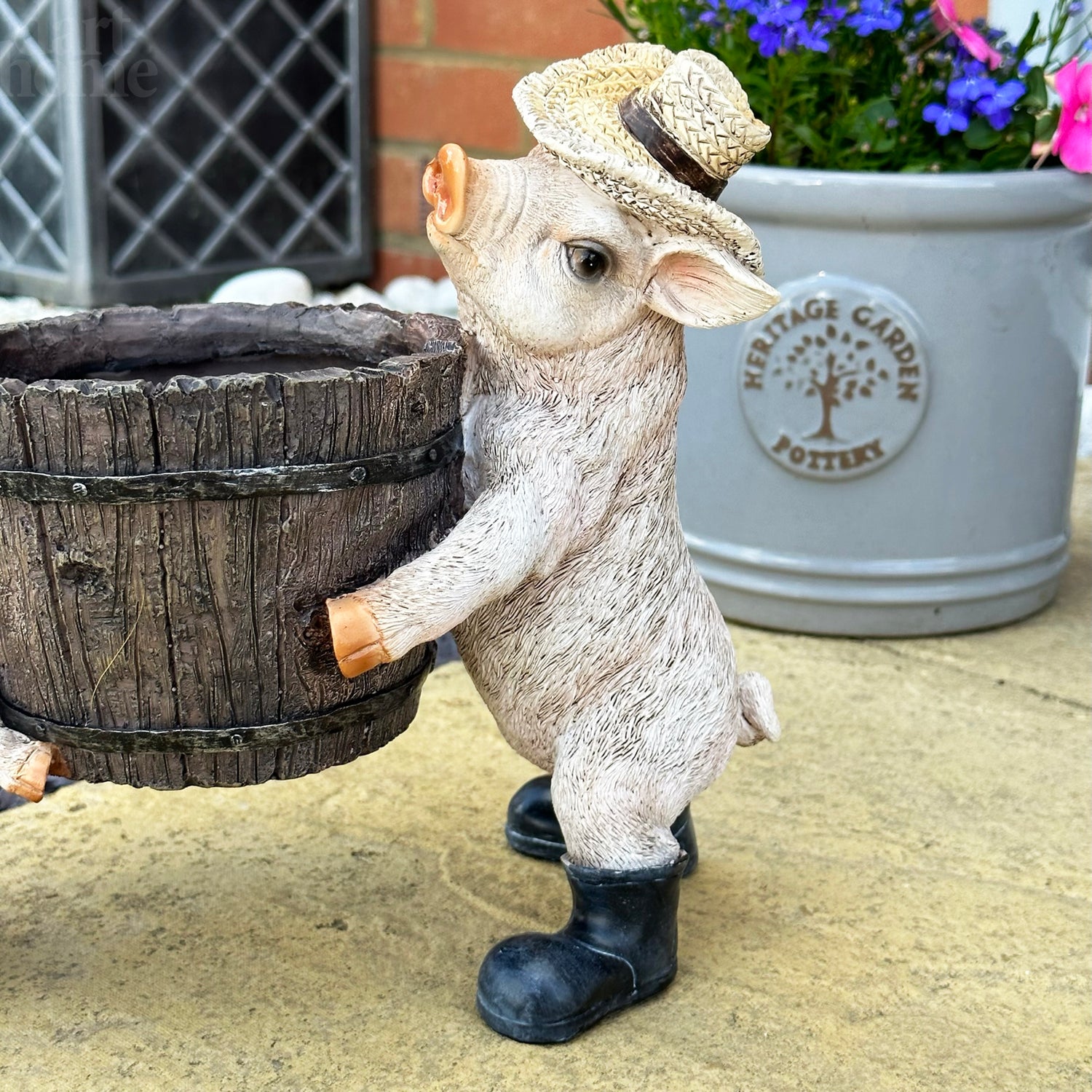 Darthome Pig Barrel Planter 27x24x15cm – Darthome Limited